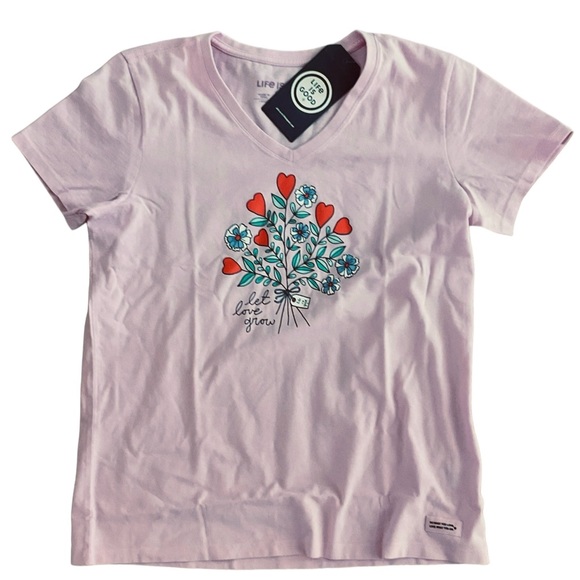 Life Is Good | Tops | Nwt Life Is Good Womens Let Love Grow Heart ...